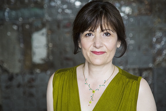 Beacher Jorie Morrow takes the stage in Disarming Venus opening this ...